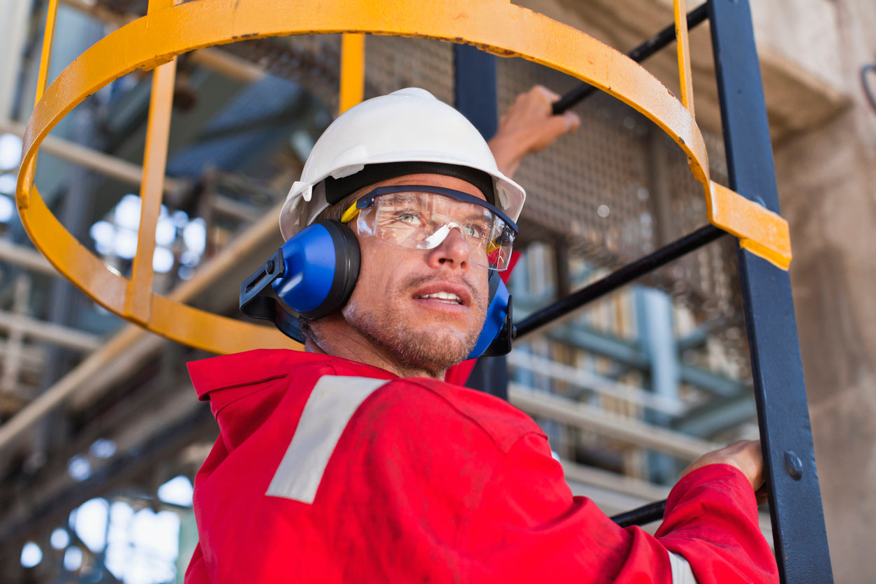 Why You Need Eye Protection in the Workplace Based on OSHA Rules: Unde