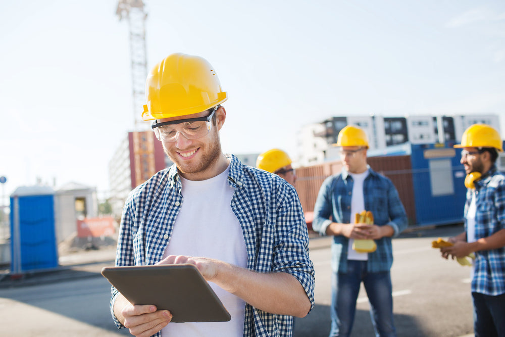 Hard Hat Safety in the Safety Zone: OSHA Compliance, Types, and Best P